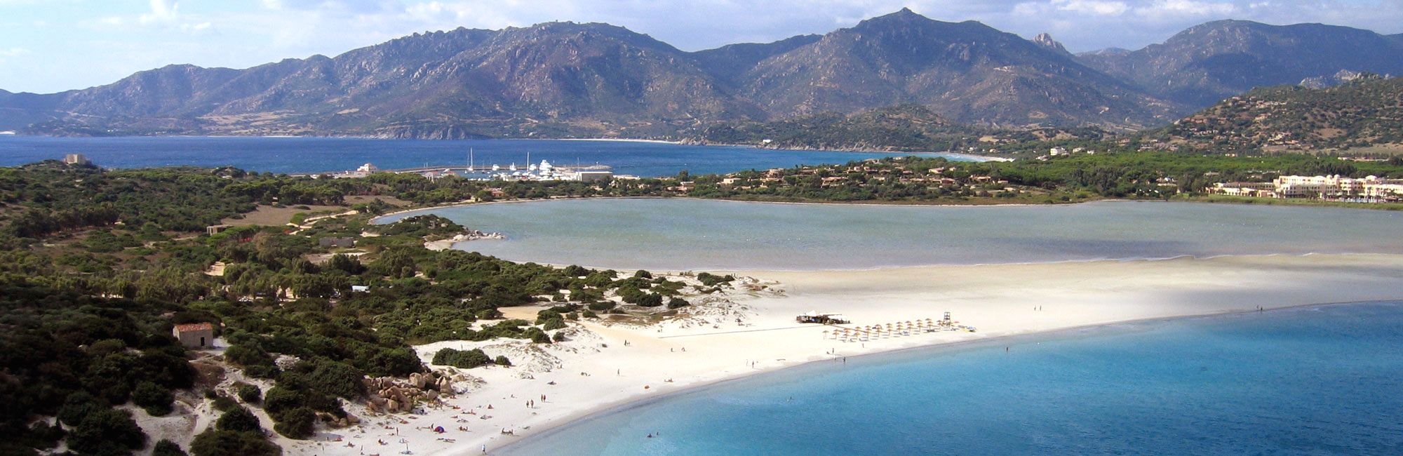 Beachbanner - The Slow Road Luxury Travel Blog