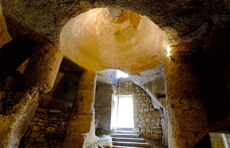 In Deep: What You Need to Know About St-Émilion, Bordeaux | Butterfield ...