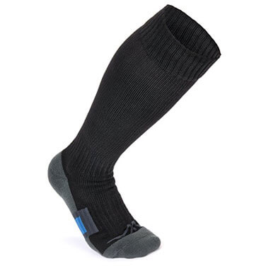 11 Essential Travel Accessories for Long Haul Flights | Butterfield ...